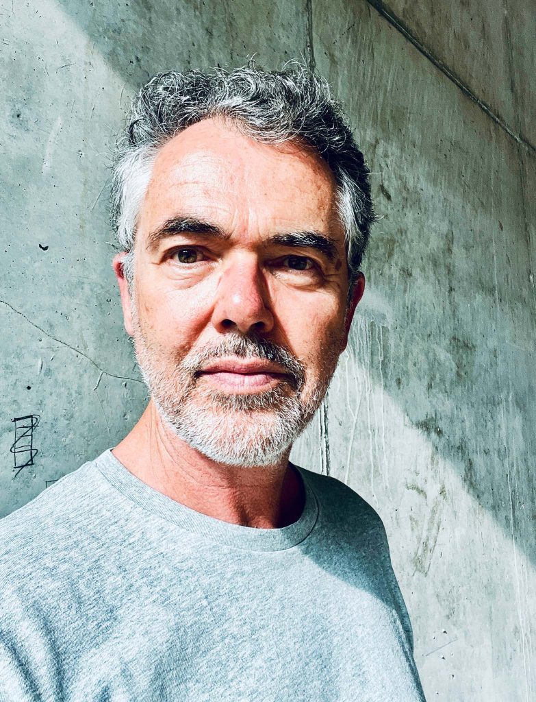 Photo ArtManu Agah's new take on colour and light - The Educated Cool